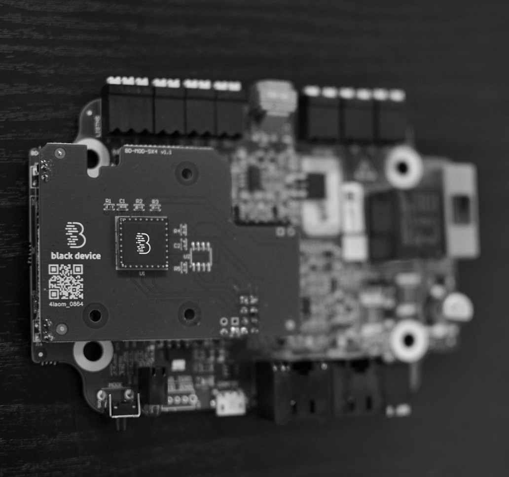 Vehicle technical inspection robotic arm